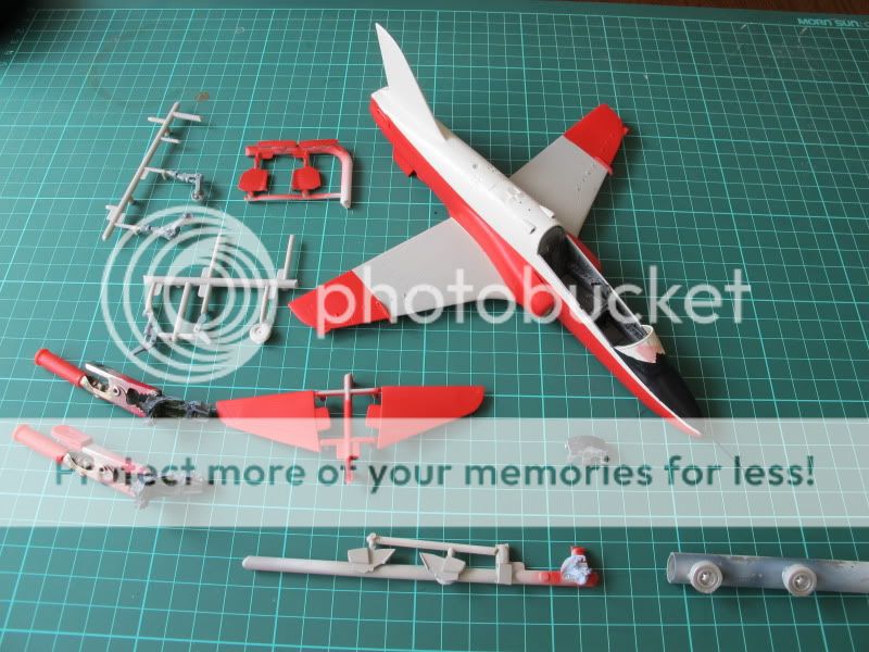XX162 4 FTS RAF Valley 1979 - Bae Hawk Group Build - Britmodeller.com