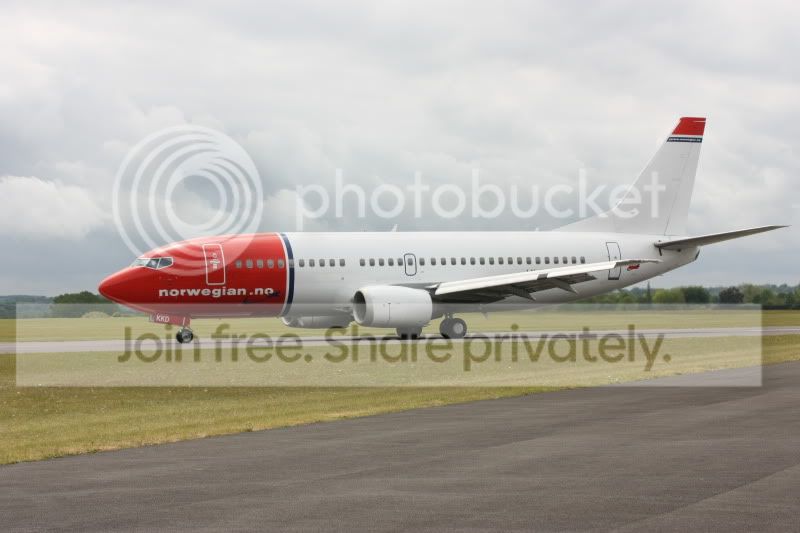 Lasham movement - Aviation Photography - Britmodeller.com