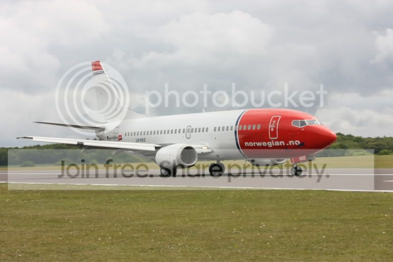 Lasham movement - Aviation Photography - Britmodeller.com