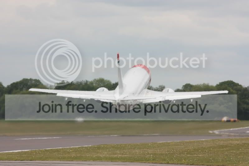 Lasham movement - Aviation Photography - Britmodeller.com