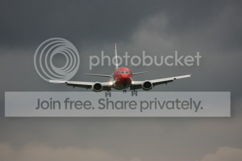 Lasham movement - Aviation Photography - Britmodeller.com