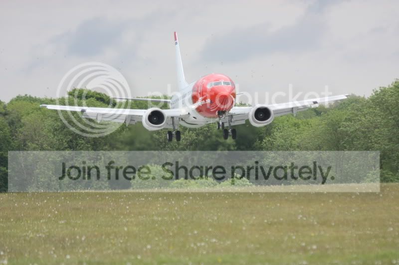 Lasham movement - Aviation Photography - Britmodeller.com