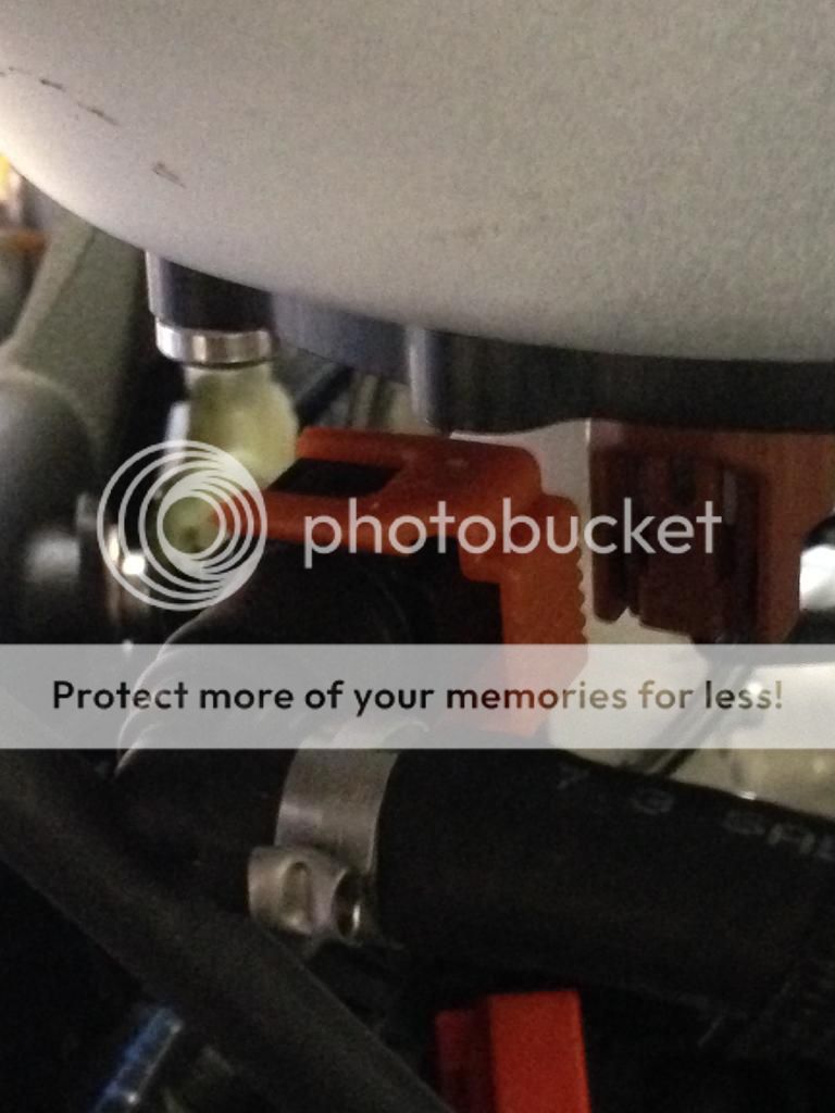 Help with Speed Triple Gas Tank | Triumph Rat Motorcycle Forums